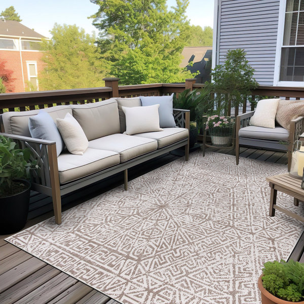 Langley Street Tapis intérieur / extérieur à motif géométrique réversible beige / ivoire ...